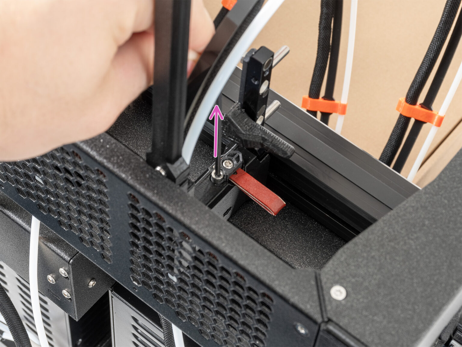 Packing the XL Multi-tool for return - Original Packing material ...