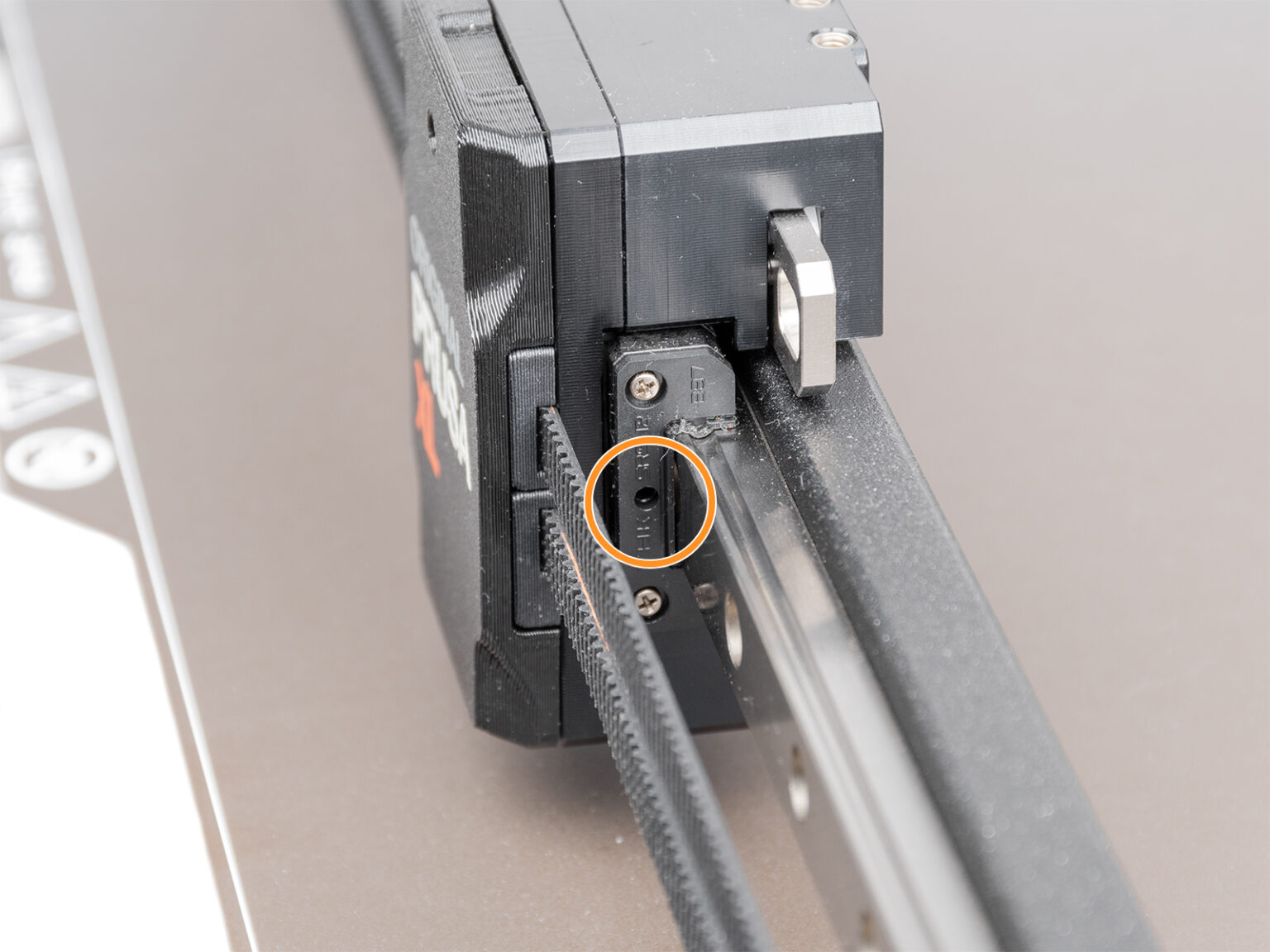 How to lubricate linear bearing rails (XL) | Prusa Knowledge Base