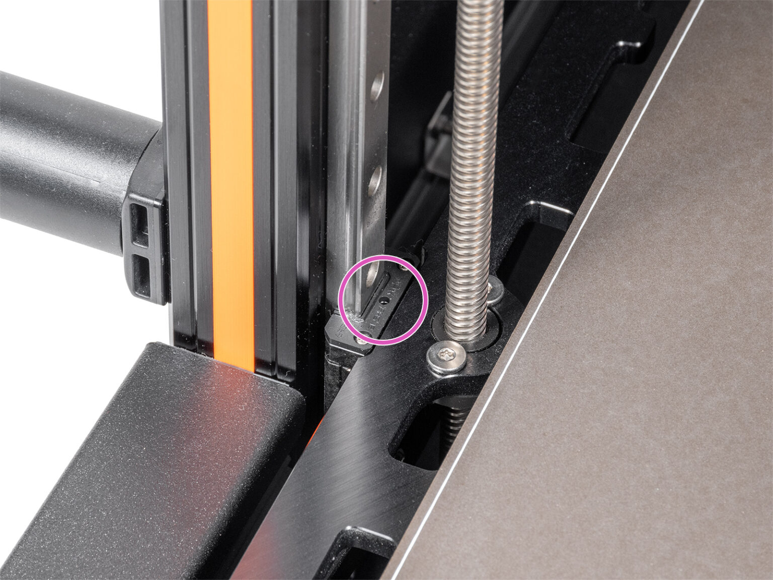 How to lubricate linear bearing rails (XL) | Prusa Knowledge Base